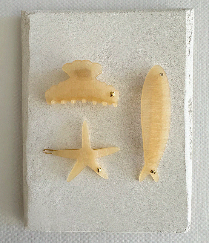 Turtle Story Medusa Hair Small Jaw - Silky Sand Vintage